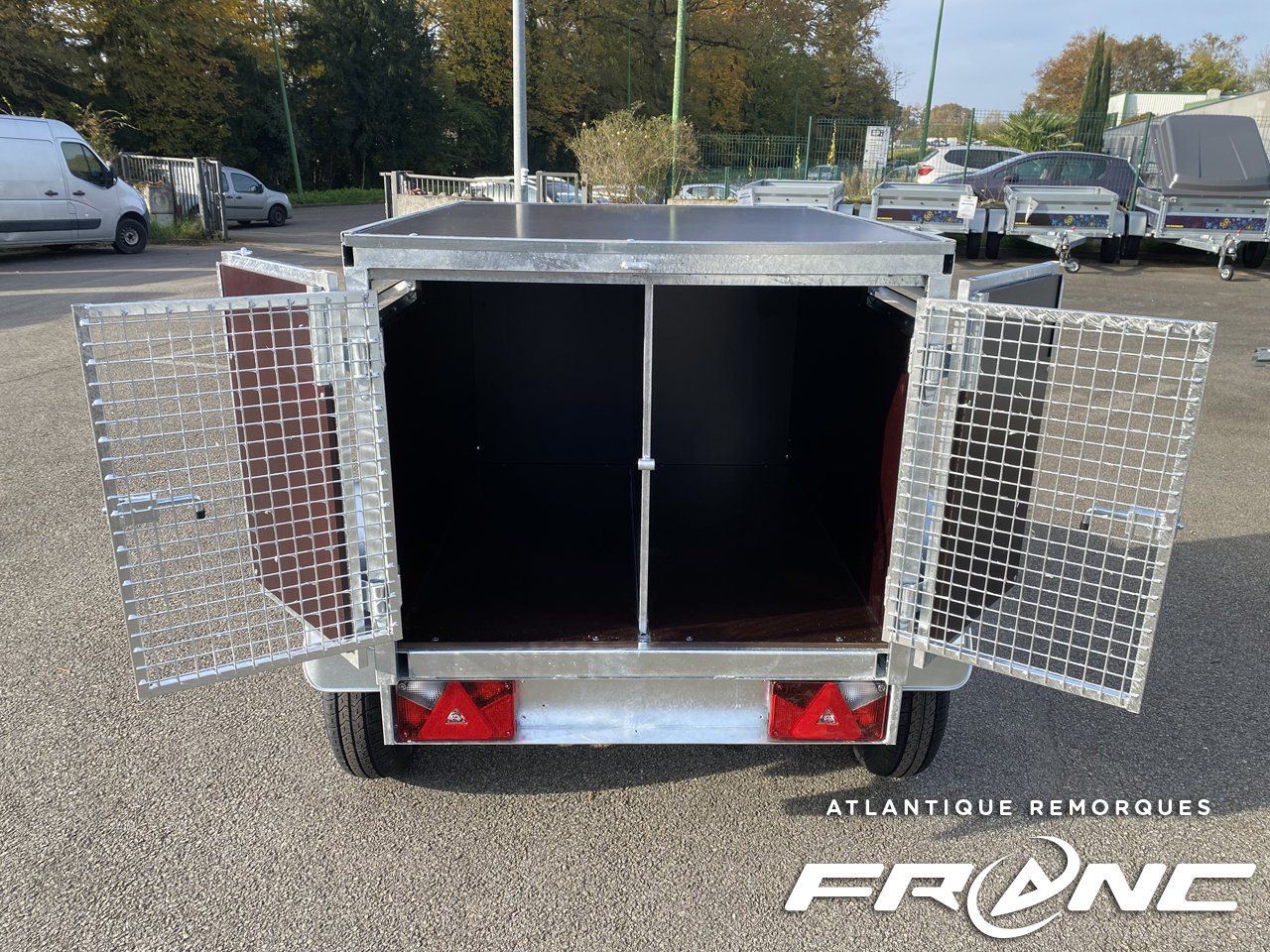 Remorque x 2 chiens BW Trailers – Atlantique Remorques Franc